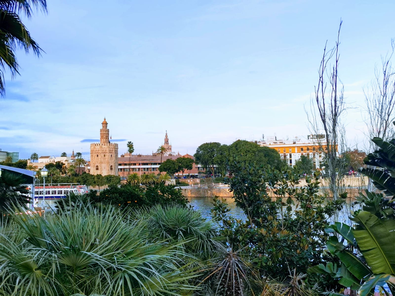 Visita Sevilla y el Nuevo Mundo - Gavilansevilla.com